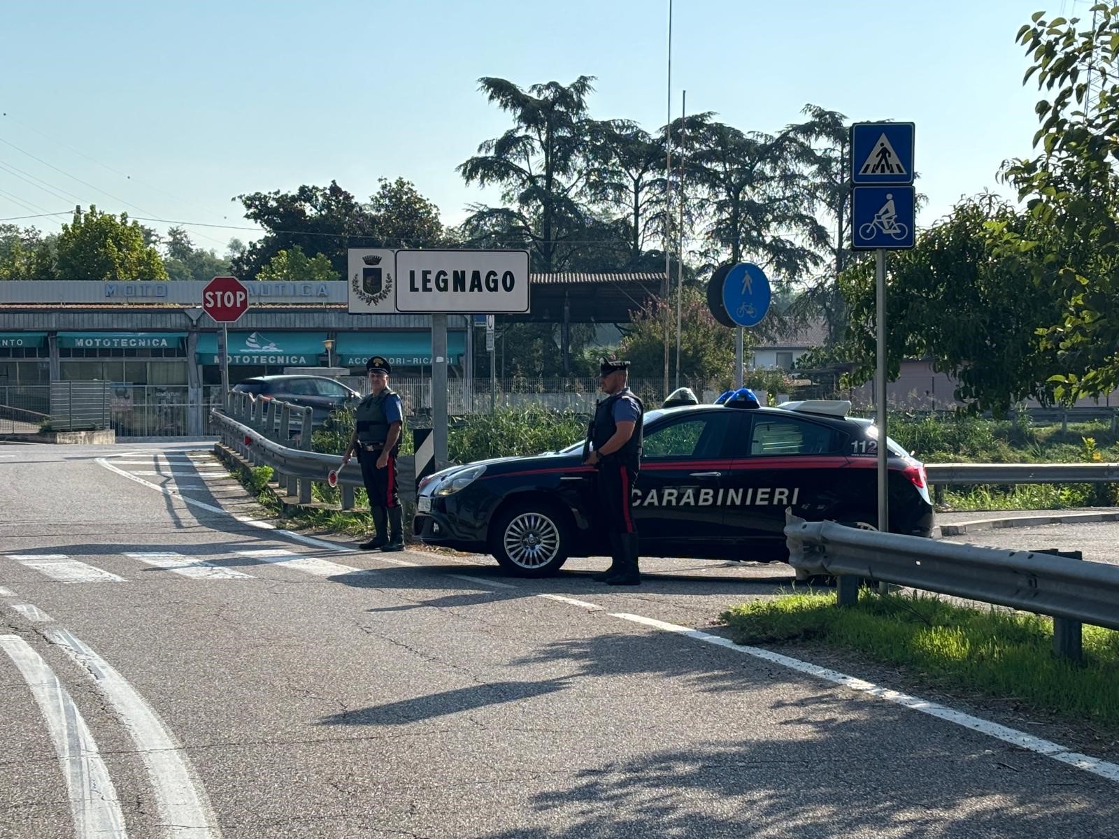 Legnago, 29enne scaglia un pc contro medico di turno all'ospedale