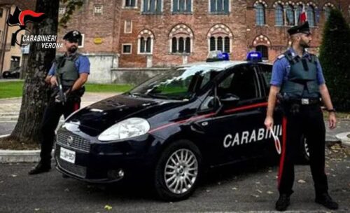 Legnago, ruba scarpe al supermercato: arrestato per rapina
