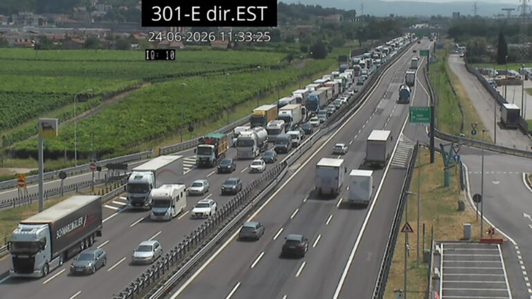 Incidente in autostrada A4 a Soave, lunghe code direzione Verona